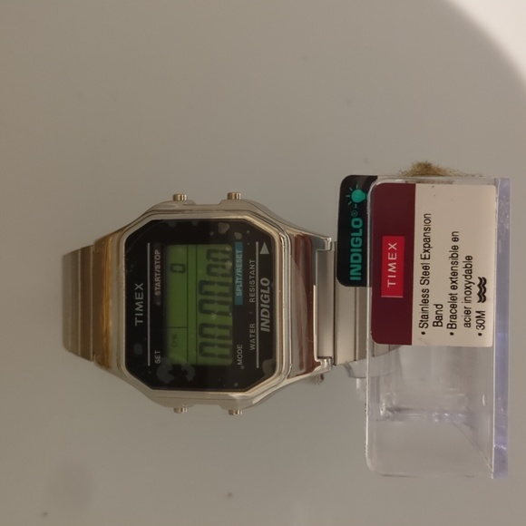 Timex | Accessories | Vintage Timex Indiglo Watch Nwt | Poshmark